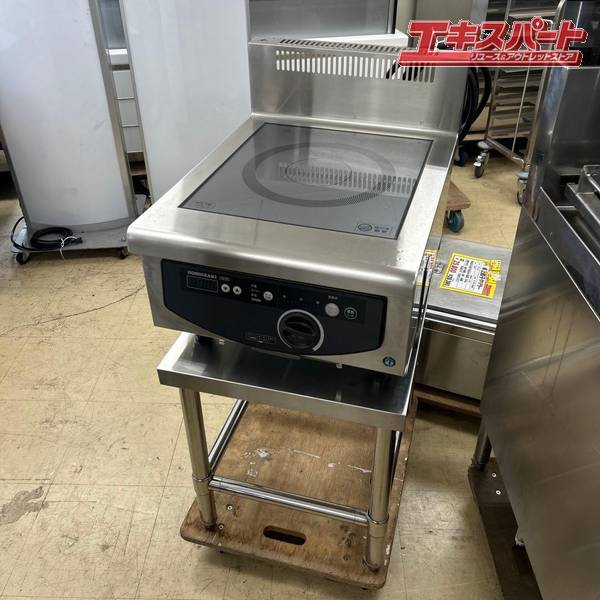 商品説明※他ECサイト・店舗でも併売しているため、購入タイミングによりキャンセルさせていただく場合がございます。予めご了承ください。未使用品保管品 ホシザキ 業務用IH調理器 HIH-5CE-1 200V IHコンロ 架台付き 2022年製...