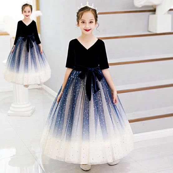 商品説明：素材:ポリエステル注意事項:※ 平置き素人採寸ですので多少の誤差はご容赦下さい。※ モニタ環境によって、商品の色合いが多少違う場合があります。※ 少々匂いがありますが、置いたままで2-3日くらいになくなりますので、ご安心ください。...