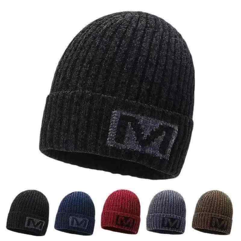 ・カテゴリ: ニット帽・デザイン要素: 英字・帽子の形状: ラウンドトップ・カラー展開: ブラック, レッド, ブラウン, ネイビー, グレー・機能: 保温・素材含有率: 21%から30%・スタイル: オリジナルデザイン・加工: 機械刺繍・...