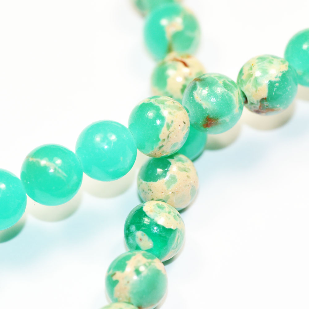 ●表示価格は5コ入りのお値段になります。 ●サイズ：約6．5mm、穴の大きさ約1mm ●素材：石材を固めた人工石 注：天然のジャスパーのまだら模様を再現したものです、玉により模様の量や入り具合は違います、模様が全く入っていないものも混ざりま...