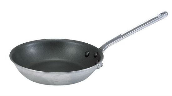 ■硬質アルミを使用している為、普通アルミ材に対し、強度が2倍。耐久性、耐摩耗性に優れ、プロの酷使にも充分性能を発揮します。■外面だけでなく、内面の平滑度も向上し、汚れにくく、洗いやすい。■持ち手の幅を広く、使いやすい形状。腐食しにくい光沢の...