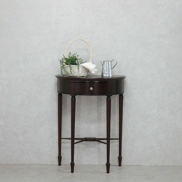 商　品　詳　細商品説明日本の老舗メーカーの伝統的なヨーロピアン家具 フルールシリーズ ブラウンはお部屋に馴染む高級感のある正統派スタイルです &nbsp; シックで上品なブラウン塗装はフレンチクラシックでお部屋にも合わせやすく飽きがこないカ...