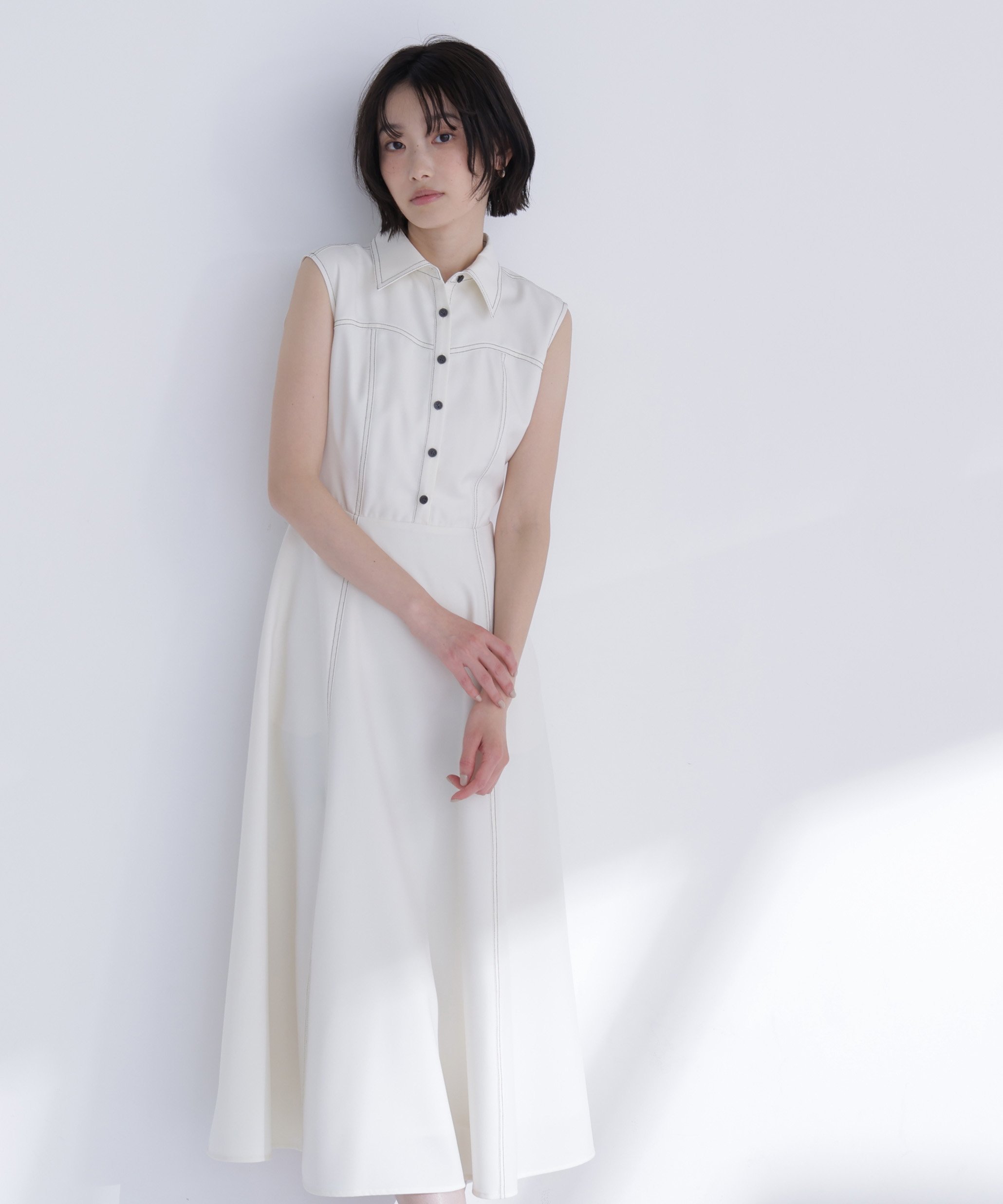 NATURAL BEAUTY BASIC（ナチュラルビューティベーシック）襟付きバイカラーステッチワンピースおすすめ骨格タイプ【ストレート】【ウェーブ】【ナチュラル】<お出かけ・デイリーにおすすめ＞ シャツ襟がきちんと感を演出するフィ...