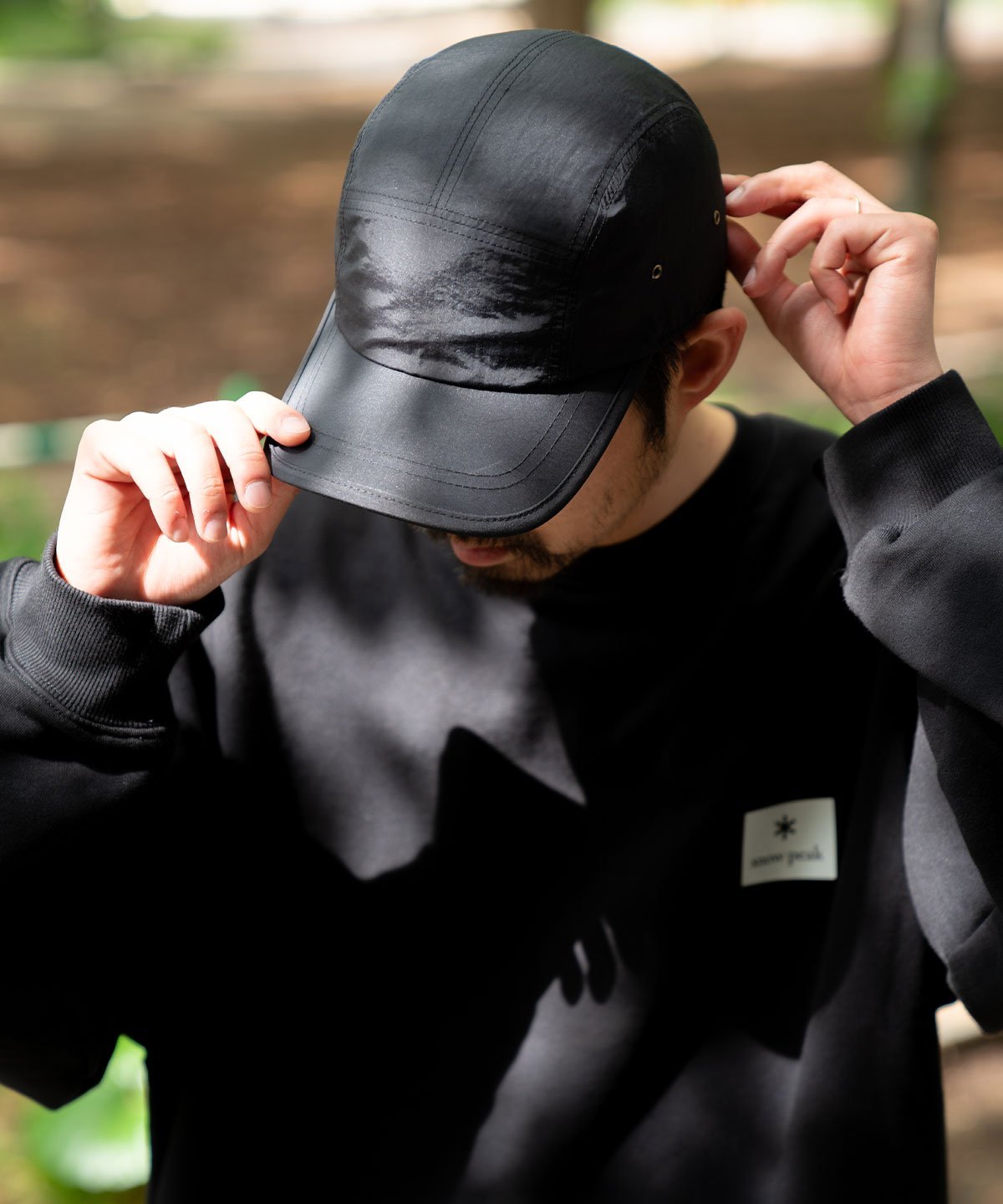 Nakota（ナコタ）【新作】nakota Plain Jet Capシンプルなキャップは、やっぱり飽きがこない。どれだけいろんな帽子を試しても、気づけばまた、これを手に取っている。そんな存在を目指してつくりました。余計なデザインも、過剰な...