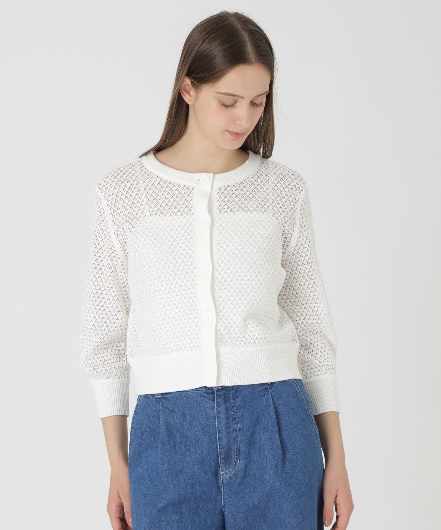 BLUE LABEL / BLACK LABEL CRESTBRIDGE（ブルーレーベル / ブラックレーベル・クレストブリッジ）格子レースカーディガン◆ナチュラルな印象のレース素材カーディガン【Design】ポコポコとした表情が特徴のレー...
