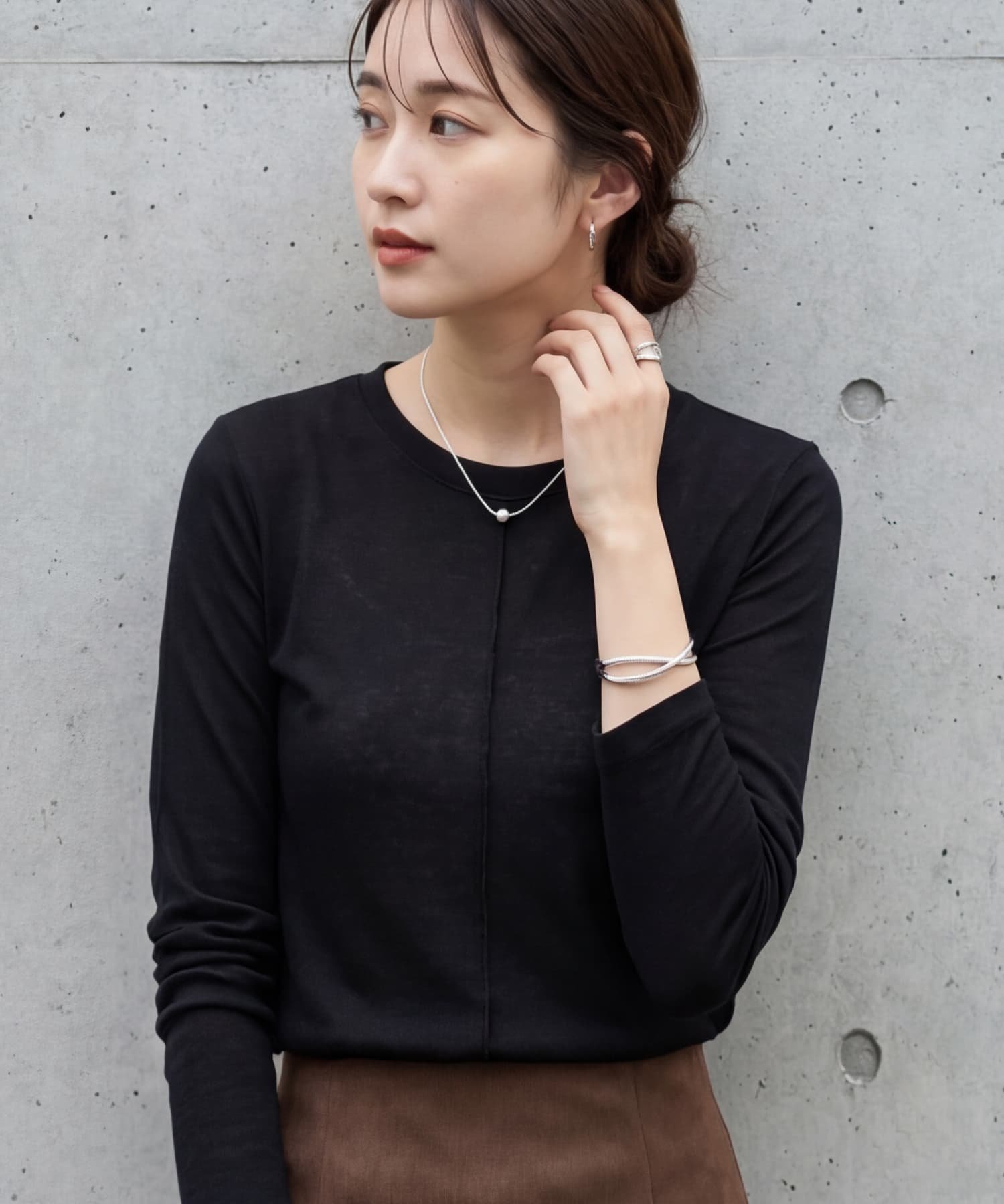 STYLE DELI（スタイルデリ）SV925タイニーパールネックレス今のファッションにピッタリな質感軽度な金アレの人にも対応できる、シルバー素材のジュエリーラインが品のある大人向けデザインで新登場華奢なラインチェーンに小粒パールをあしらっ...