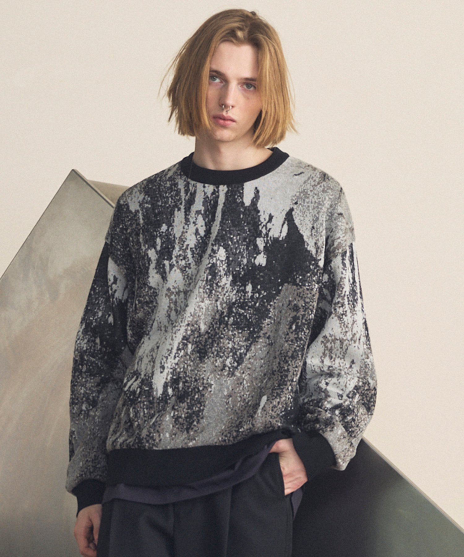 MAISON SPECIAL（メゾンスペシャル）Abstract Jacquard Prime-Over Crew Neck Knit Pulloverーfeatureー■MATERIALアクリル×コットンの混紡の糸を使用したジャガードニッ...