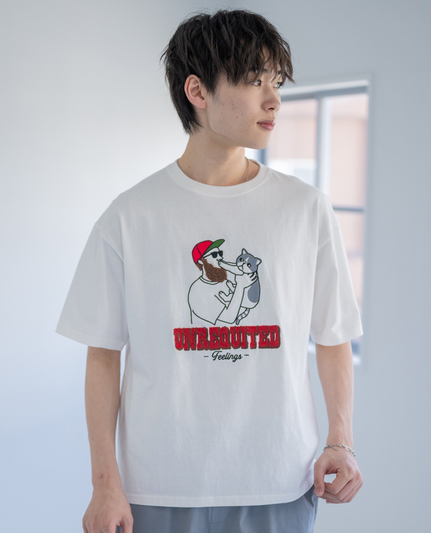 YEVS（イーブス）【MOJASH】ヒゲサガラ刺しゅうTシャツ【接触冷感】MOJASH（モジャッシュ）夏の主役はこれ！ひんやり快適MOJASH Tシャツ接触冷感機能を持つ素材で、暑い日も快適に過ごせる一枚です。フロントには愛嬌たっぷりのMO...
