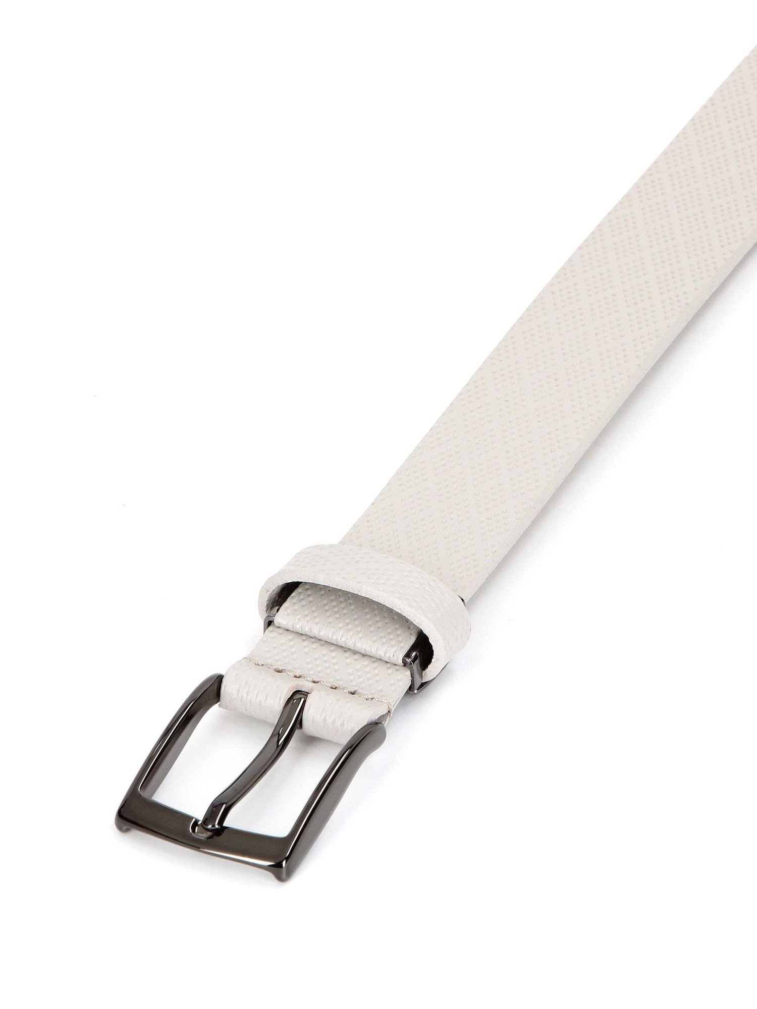 NICOLE（ニコル）ダイヤエンボスレザー ベルトダイヤエンボスレザーベルト■素材クラシカルなジオメトリックエンボス加工を施したルックスのスムースレザーを新開発しました。■デザインジオメトリックパターンがモード感を演出します。またゴルフニー...