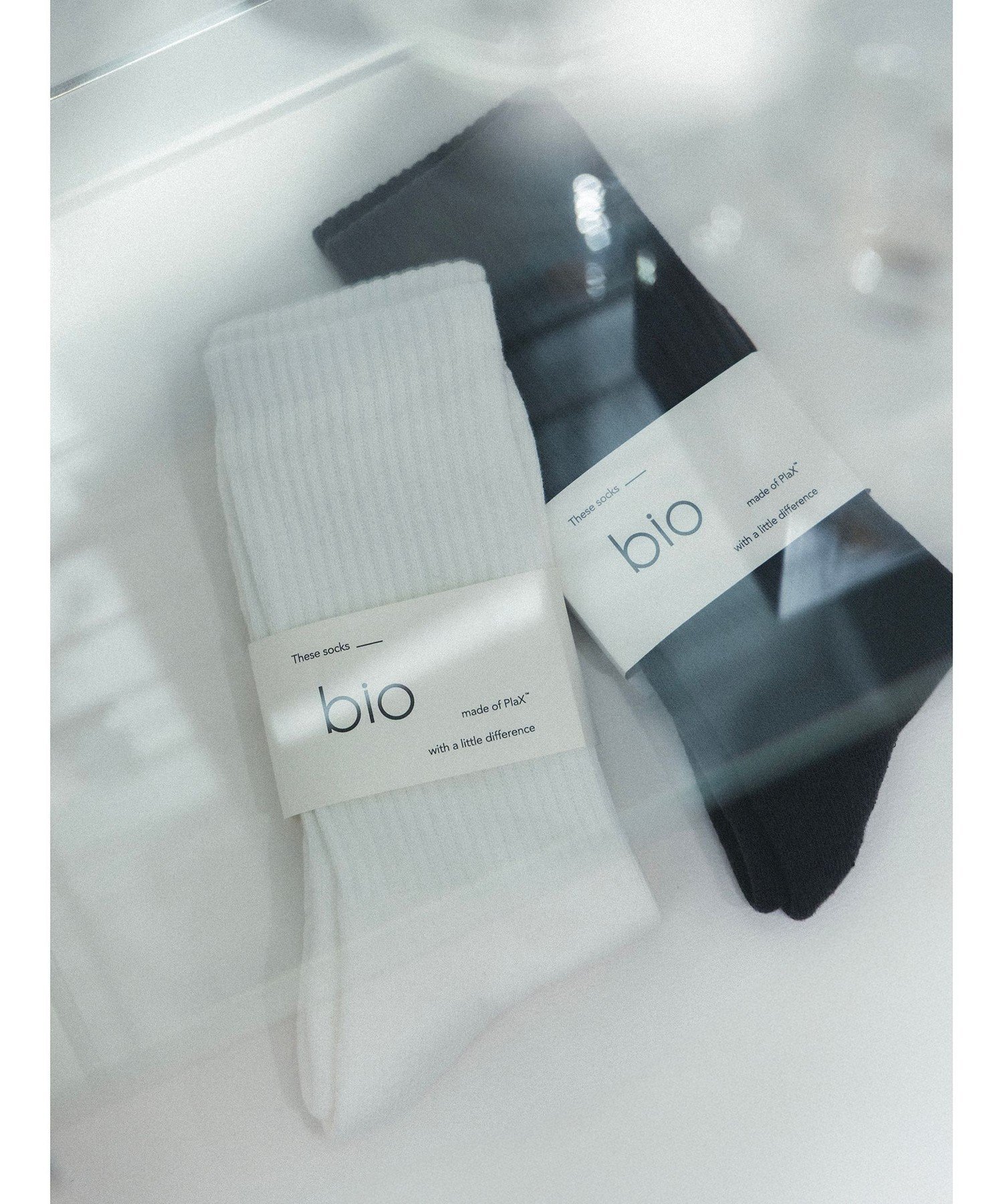 BEAMS HEART（ビームス ハート）bio / Plax クルーソックス(抗菌防臭)清潔感をキープするベーシックソックス■デザインベーシックなルックスのクルーソックス。適度に厚みのある生地感で、ソフトな履き心地が特徴です。使い勝手の良...