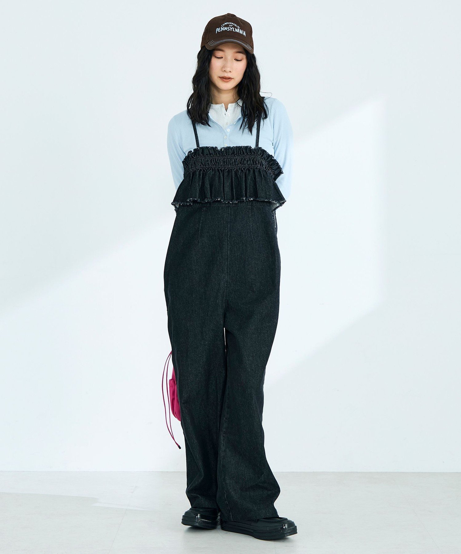 FREDY & GLOSTER（フレディ アンド グロスター）フリルデニムサロペット◇fredy emue◇【2026 SS】一枚で着映える！大人可愛いデニムサロペット●point・甘さとカジュアルのバランスが絶妙なフリルデザインのデニムサ...