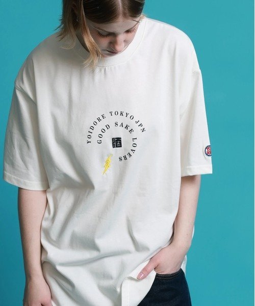 JACKROSE（ジャックローズ）YOIDORE/酔いどれ KAMINARISAMA SS TEE(MENS)老若男女どんな方にも着用してもらいたい、スタイリッシュで秀逸なアイテムに仕上がっています。 ややゆったりめのルーズなシルエットは適...