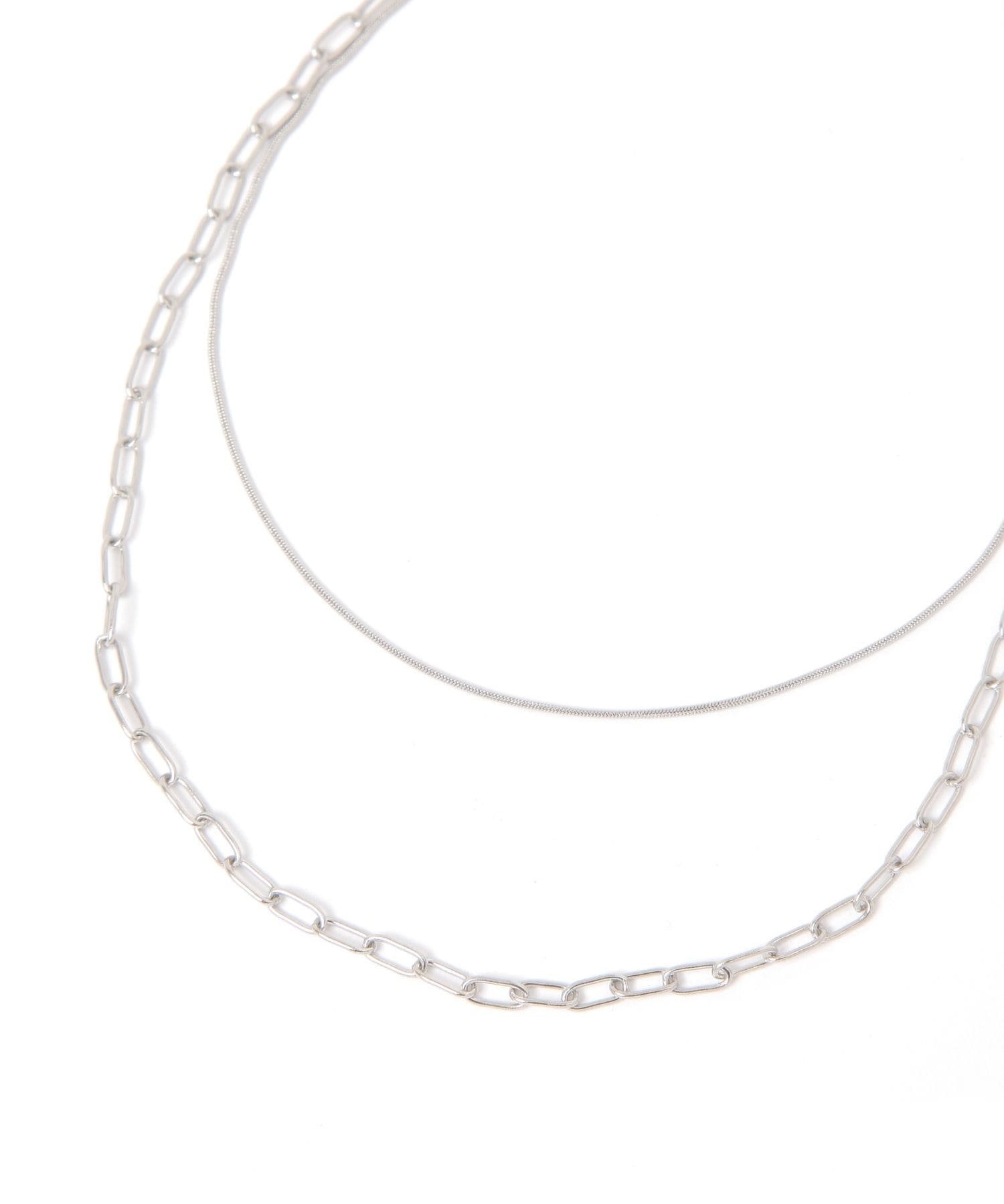 studio CLIP（スタディオクリップ）【daily CLIP】ステンレス2連チェーンネックレスこなれ感のあるネックレスステンレス素材を使用したネックレス。これ一つでレイヤードをしたように見えるデザインになっています。シンプルなデザイン...