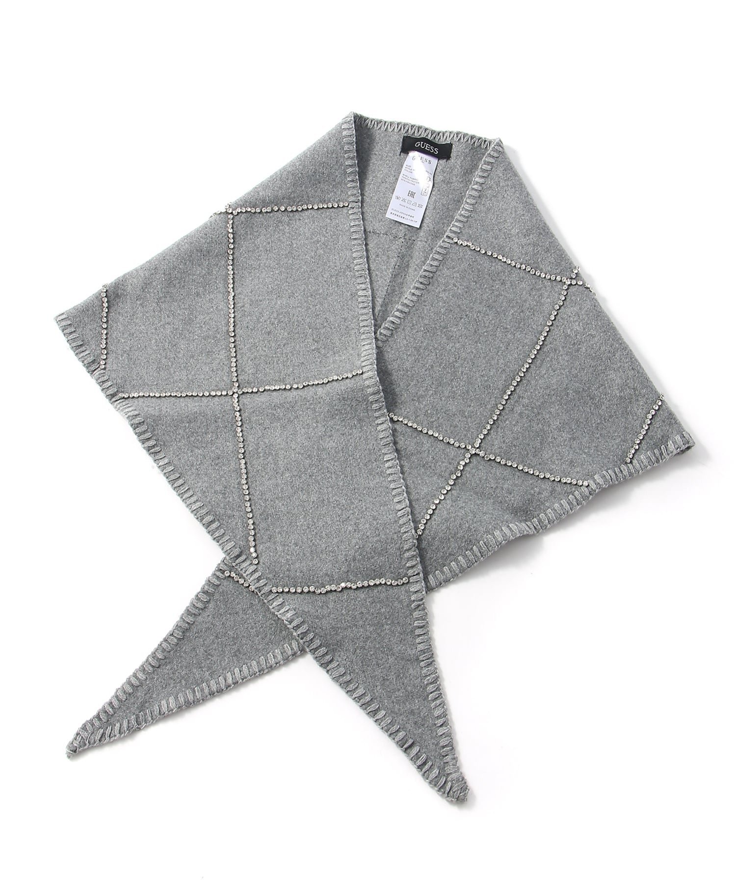 GUESS（ゲス）GUESS/(W)TRIANGLE Shawl秋冬シーズンにぴったりなシンプルコーディネートの整え役として欠かせないショール。ビジューの美しいきらめきがエレガントな魅力を放ち、特別感が増す小物としても、重宝します◎。寒さ対...