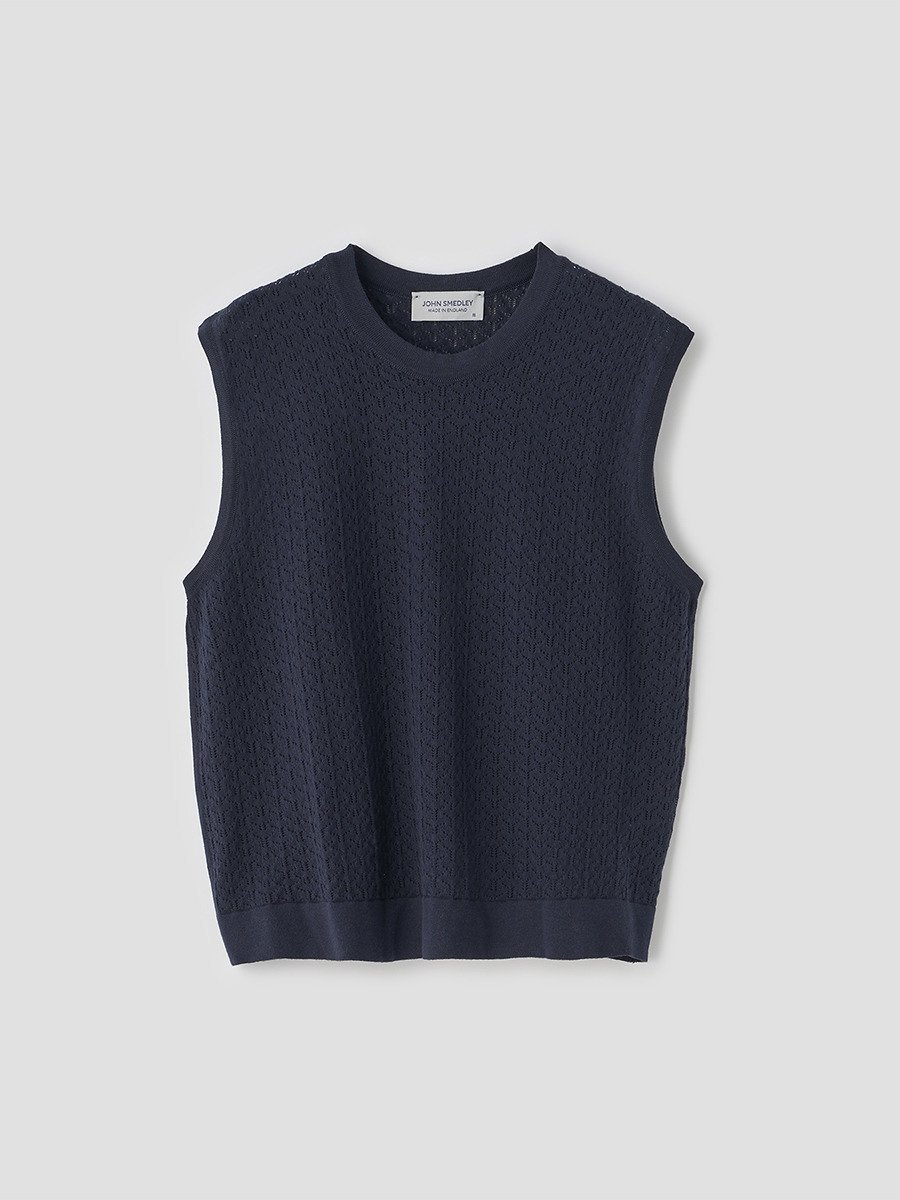 JOHN SMEDLEY（ジョンスメドレー）コットンレース編みノースリーブニットトップス ｜ RIDLEY ｜ 30G2026SPRING/SUMMERCOLLECTION2026年のシーズンコンセプトを表現した透かし編みのニットトップス。...