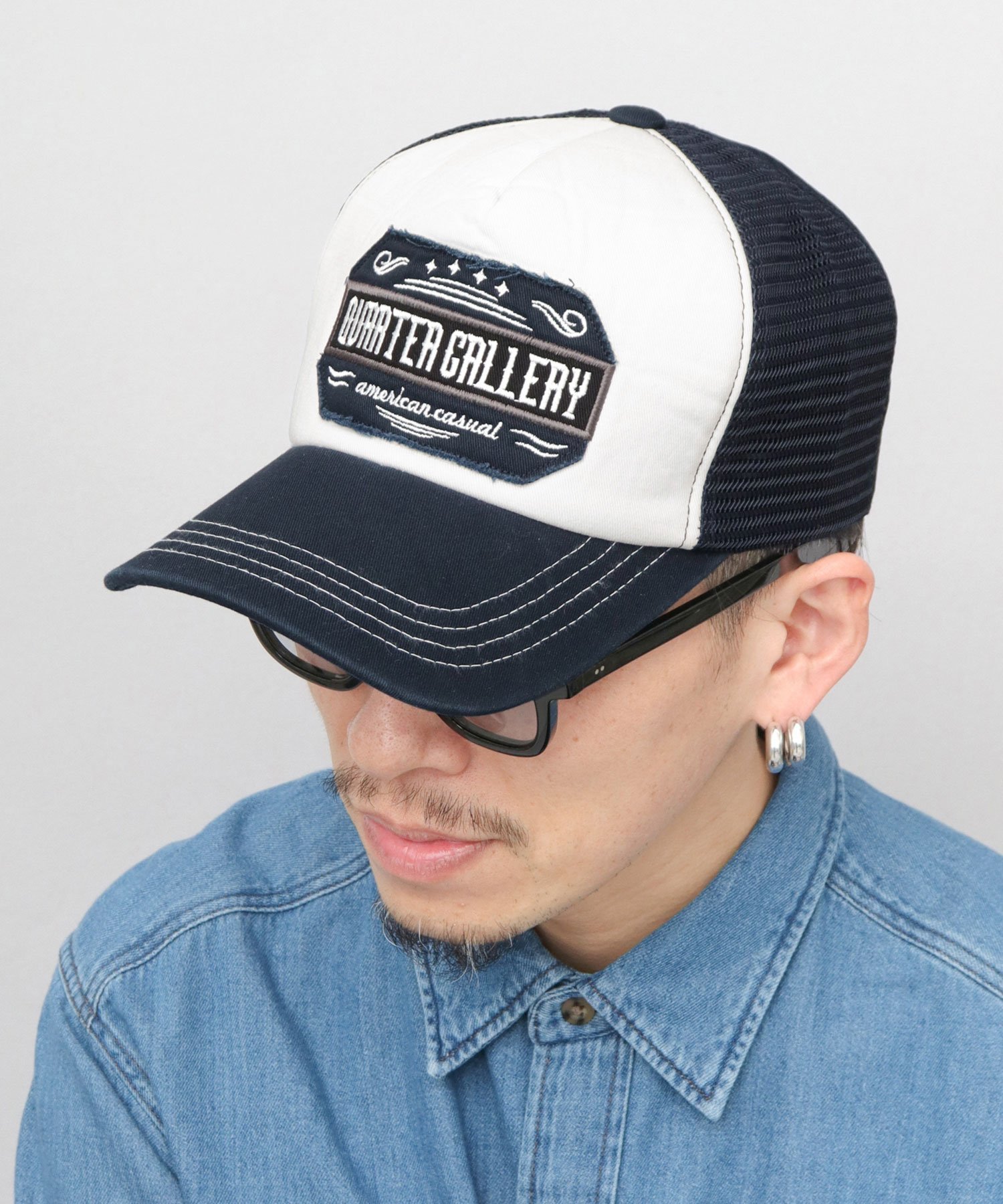 A.M.S.（エー.エム.エス.）QUARTER GALLERY メッシュキャップ メンズ レディース ダメージ ワッペン Y2K◆ヴィンテージ感漂うダメージ加工＆BIGワッペンが映えるメッシュキャップ◆“QUARTERGALLERY（クォ...
