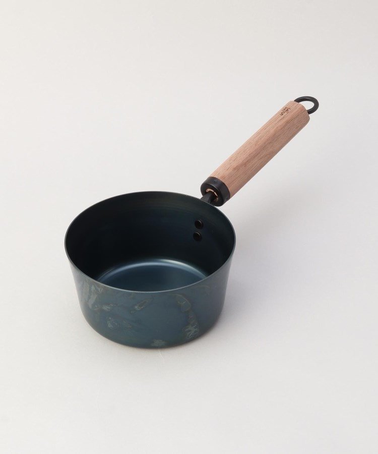 212 KITCHEN STORE（トゥーワントゥーキッチンストア）お味噌汁パン 16cm ウォルナット ＜藤田金属＞鉄職人が作るフェムテック。鉄分を補いたい現代女性のための小さな鉄のお鍋です。鉄職人が作る鉄フライパンに続き、第二弾は小さな...