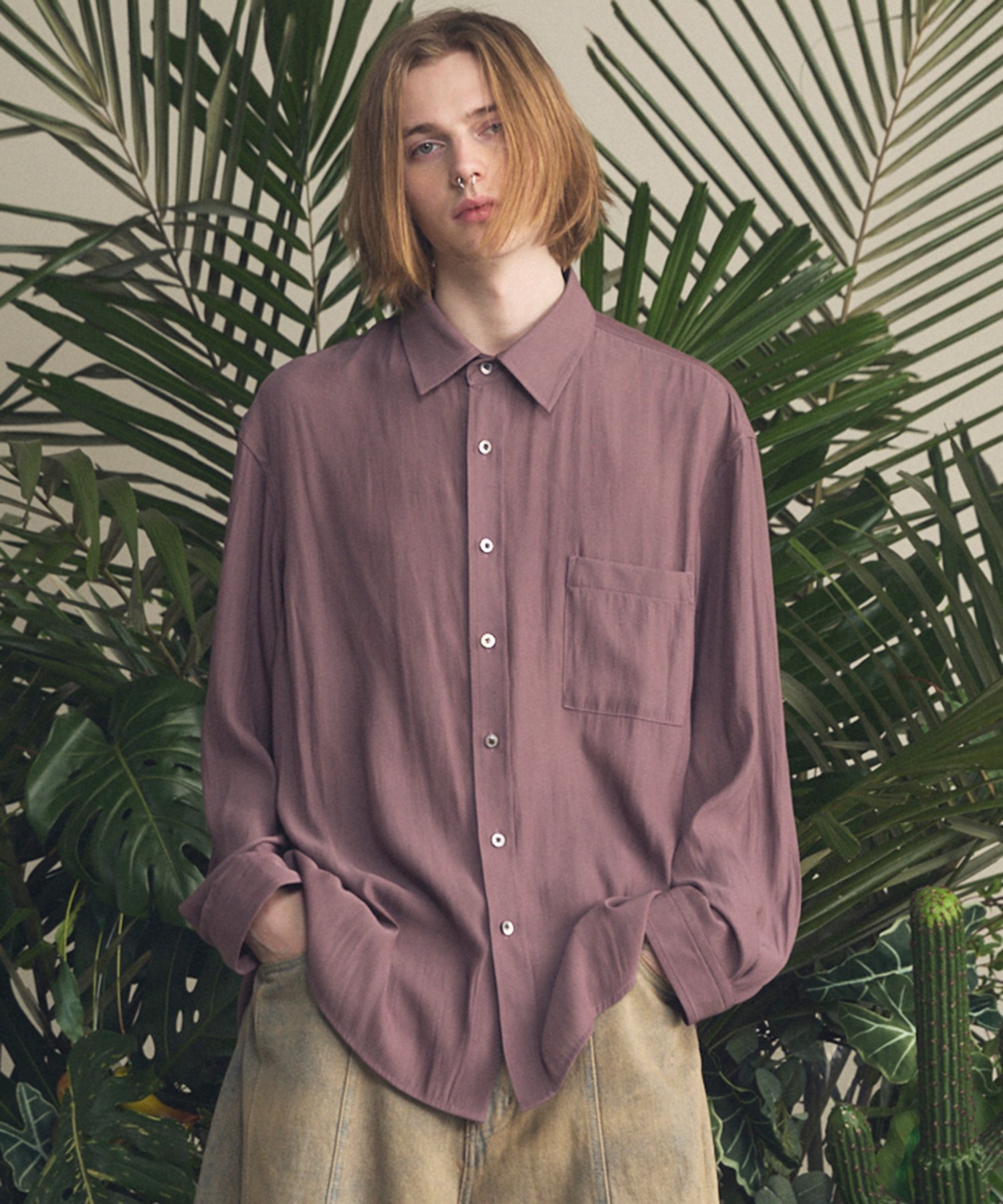 MAISON SPECIAL（メゾンスペシャル）Split Georgette Prime-Over Regular Collar Shirtーfeatureー■MATERIAL繊細さと清涼感を感じられるヨコ割線のジョーゼット素材を使用。あ...