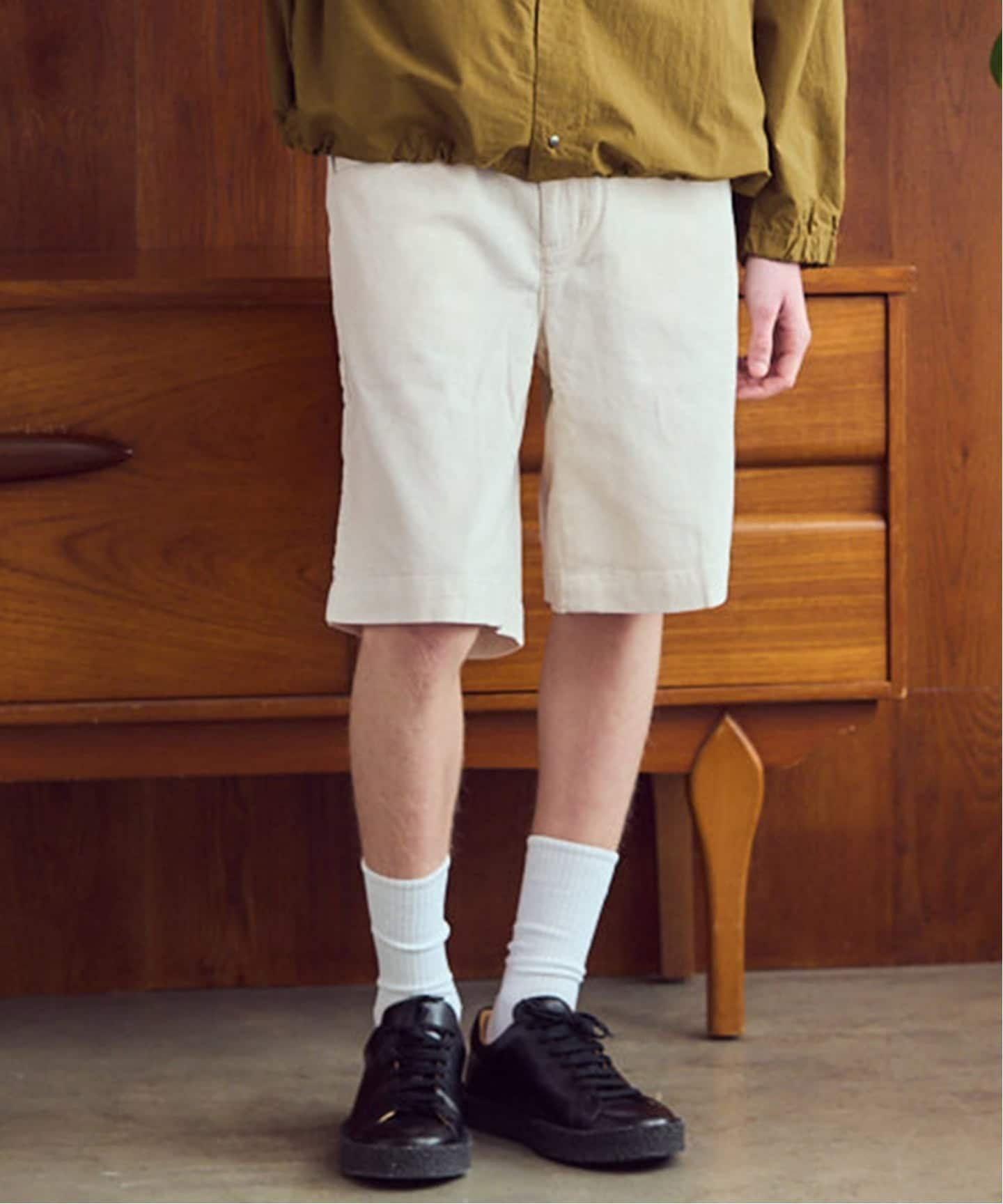 B.C STOCK（ベーセーストック）OSKR / オーエスケーアール Small Corduroy Faded Stand Up Short■デザイン細畝のコーデュロイ素材を使用した、カジュアルなショートパンツです。程よくゆとりのあるスト...