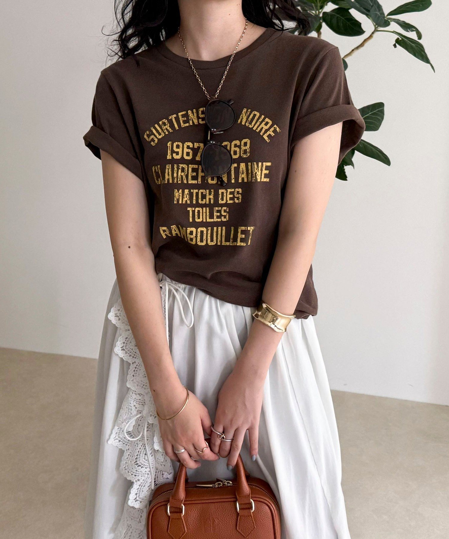 FREDY & GLOSTER（フレディ アンド グロスター）ヴィンテージライクピグメントTシャツ◇fredy emue◇【2025 SS】ヴィンテージロゴがPOINTのピグメントTシャツ●point・フロントロゴが目を惹く半袖Tシャツです...