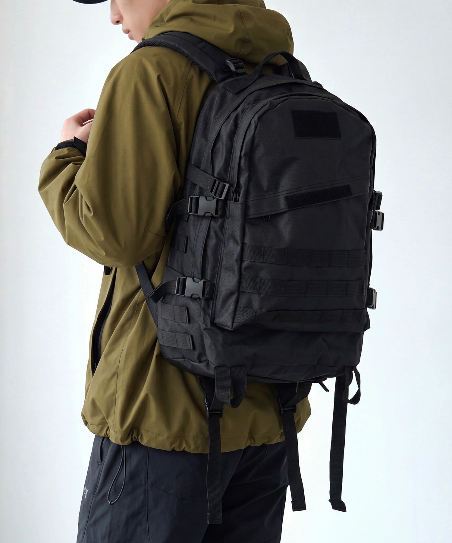 SETUP7（セットアップセブン）MAISON CLUB/TACTICAL Backpack / タクティカルバックパック KNF-YIミリタリーテイストをベースに、都会的なデザイン性をプラスしたタクティカルバックパック。■point前面に...