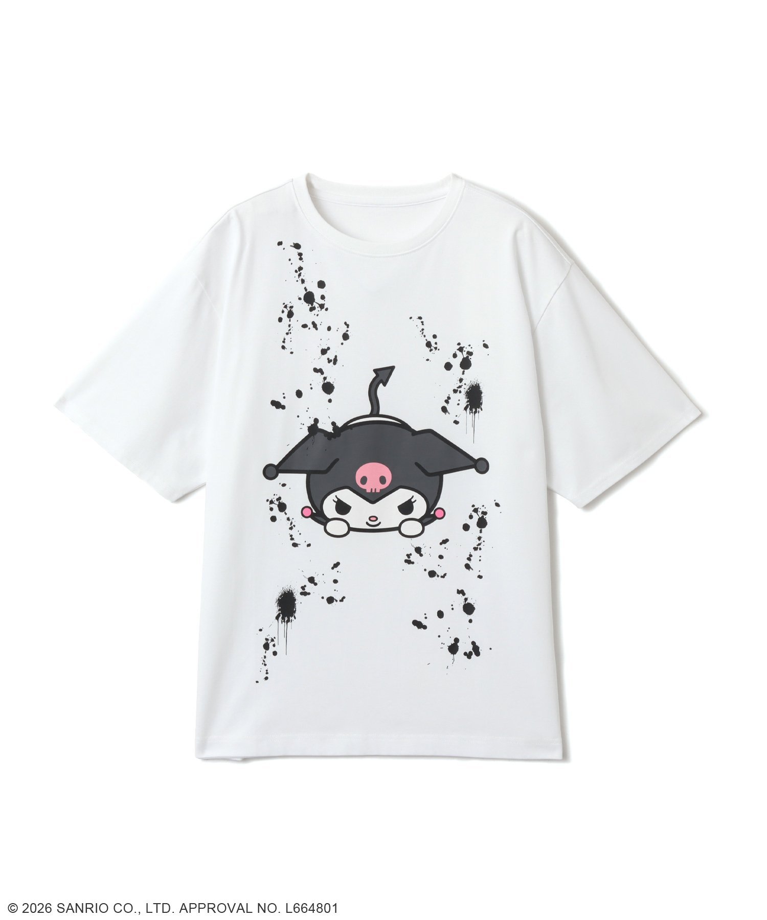 atmos（アトモス）atmos pink x KUROMI Print T-shirt WHITEatmospink×KUROMIのスペシャルコラボから、ストリートで映えるビッグシルエットTシャツが登場。フロントに施されたのは、クロミの大...