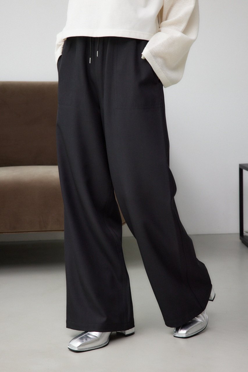 AZUL by moussy（アズールバイマウジー）パッチポケットイージーパンツ2024Autumn&Winteritem■商品(デザイン)ポイントベイカーディテールのパッチポケットがアクセントを効かせたデザインのイージーパンツです。■商品...