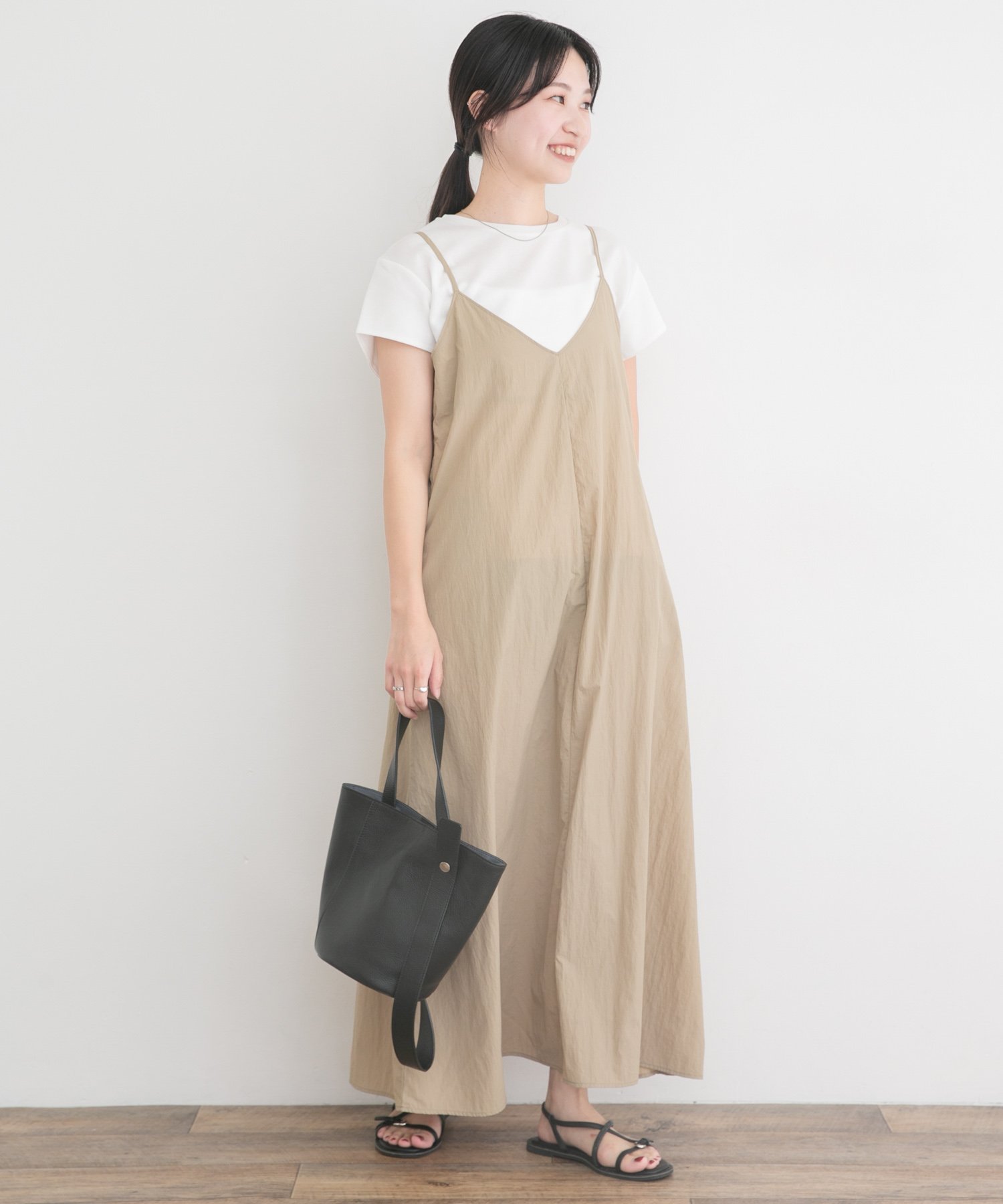 URBAN RESEARCH ITEMS（アーバンリサーチアイテムズ）『洗濯可』ワッシャーナイロンキャミワンピースセット(楽着シリーズ) 店舗にてお問い合わせの際は、下記の品番をお申し付け下さい。 品番：IT26230-2063004 忙し...