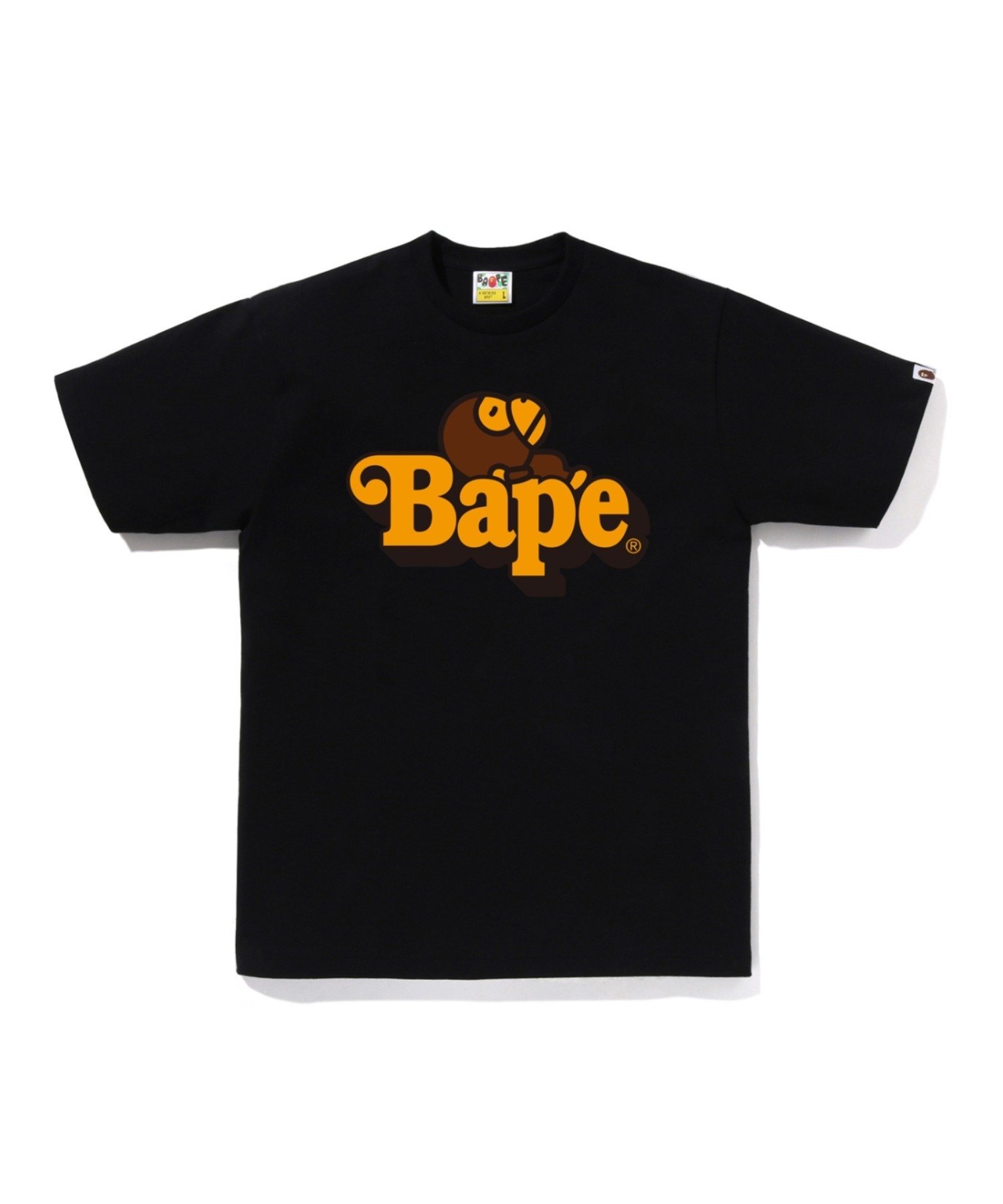 A BATHING APE（ア ベイシング エイプ）MILO ON BAPE TEEコットン天竺を使用した着心地の良い、ショートスリーブTシャツ。フロントにMILOONBAPEロゴをラバープリントしたデザイン。レギュラーフィットシルエットで...