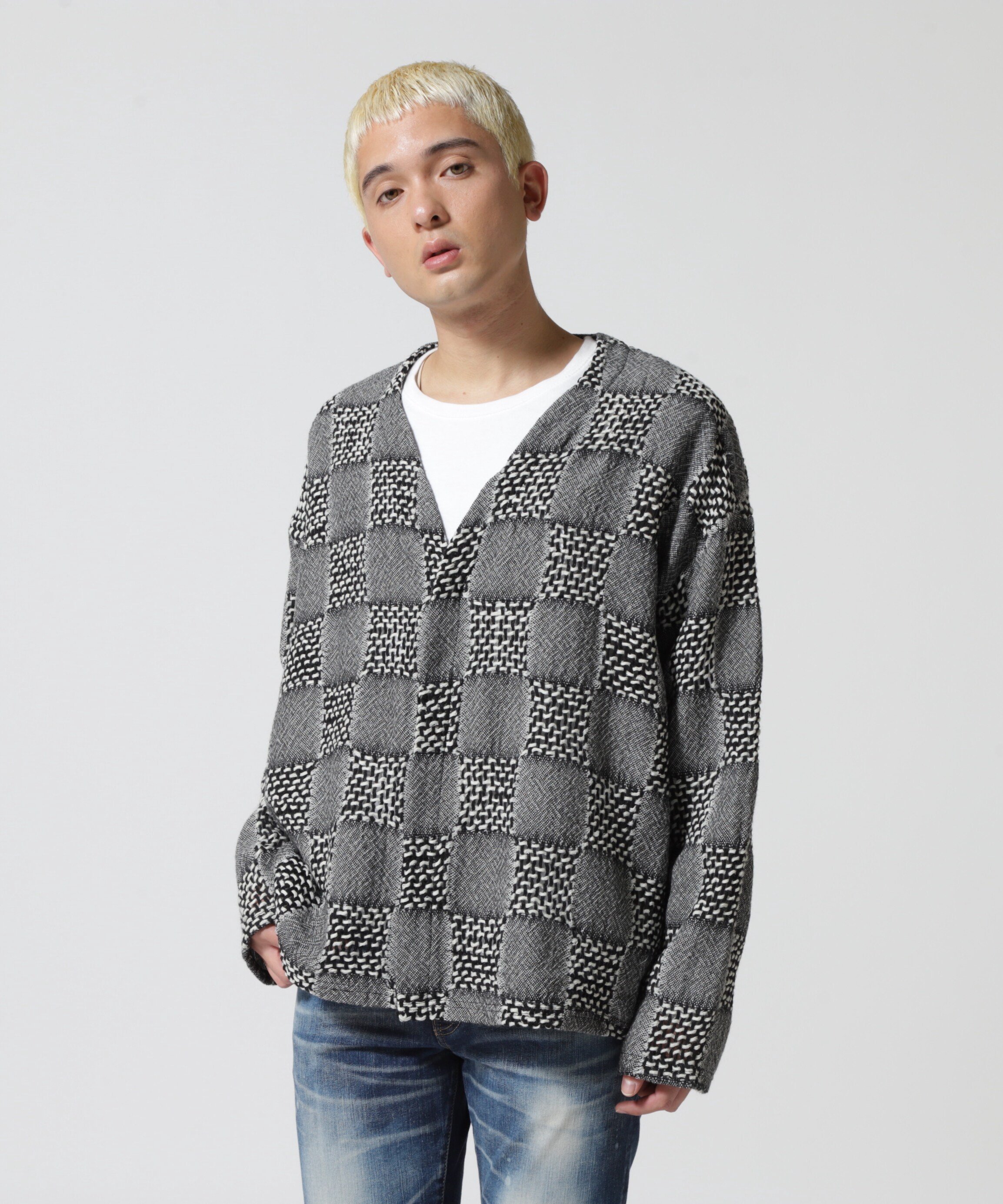 B'2nd（ビーセカンド）LUSOR(ルーソル)WOOL CHECK CD ウールチェックカーディガンウール素材で薄手アウターとしても使用できるオーバーサイズカーディガン。大き目のチェック柄がストリートな雰囲気でラフな着こなしを演出してくれ...
