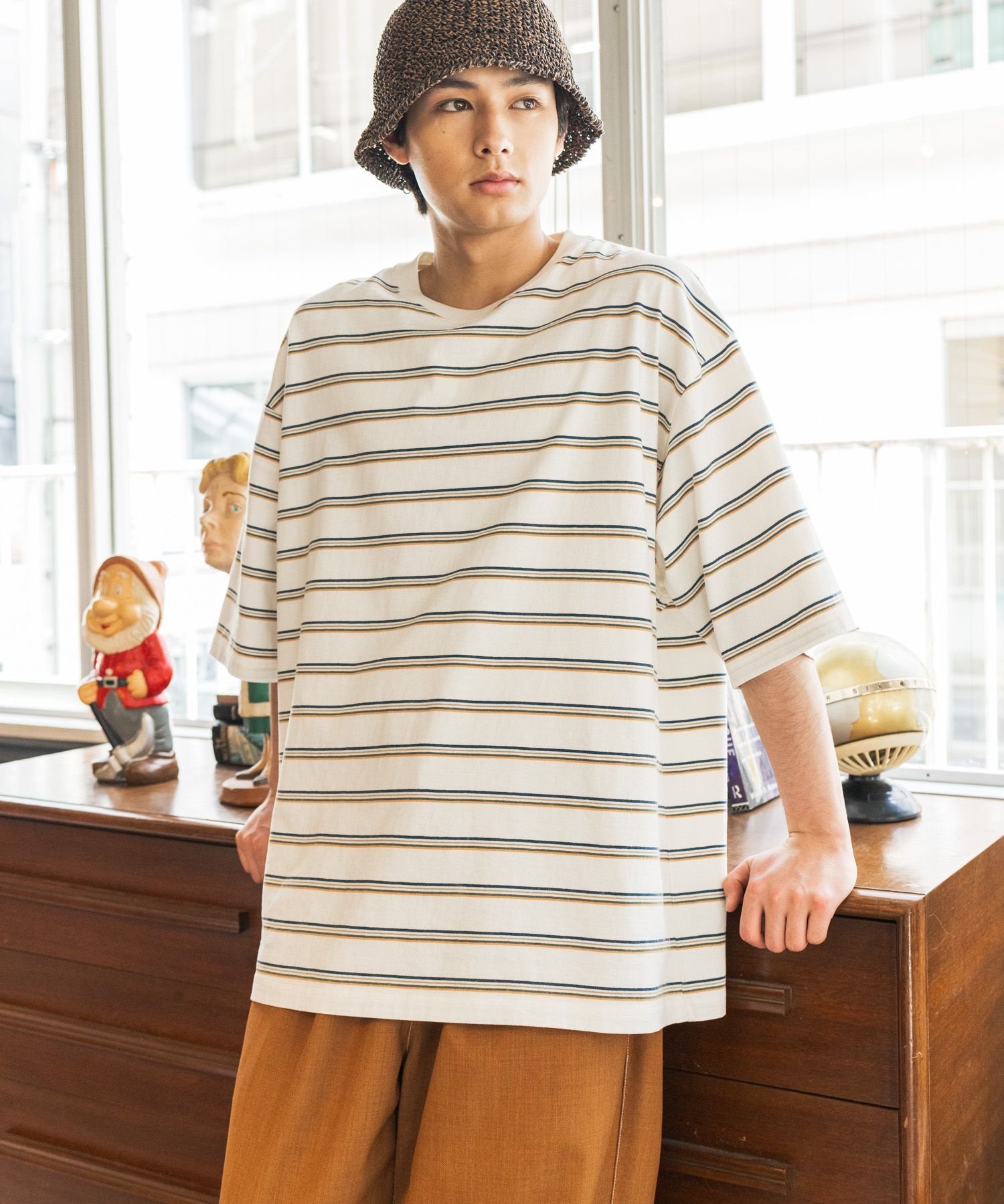 niko and ...（ニコアンド）USAコットンショートスリーブTEEワードローブ必須Tシャツが待望の再入荷！色違いで欲しくなる万能着回しアイテム▼素材USAコットンを使用したショートスリーブTシャツ。さらっとした肌触りと適度なハリ感が...