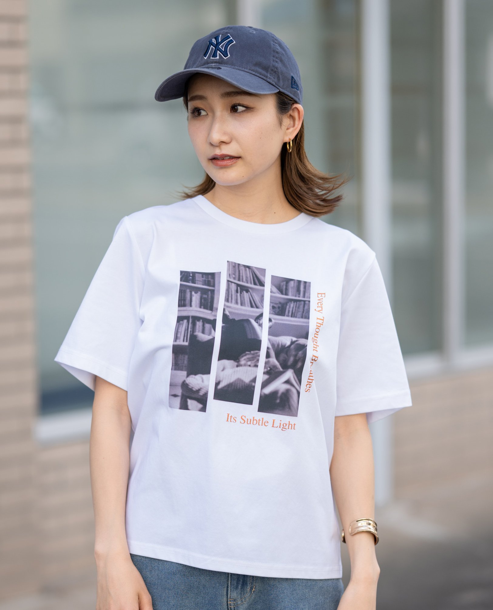 YEVS（イーブス）変形フォトPTTシャツ【多機能素材】接触冷感、吸水速乾、UVカット、遮熱ワントーンフォトで魅せる、大人のアートTシャツ今年の夏は、接触冷感・吸水速乾・UVカット・遮熱といった4つの高機能素材を搭載した半袖Tシャツで、涼し...