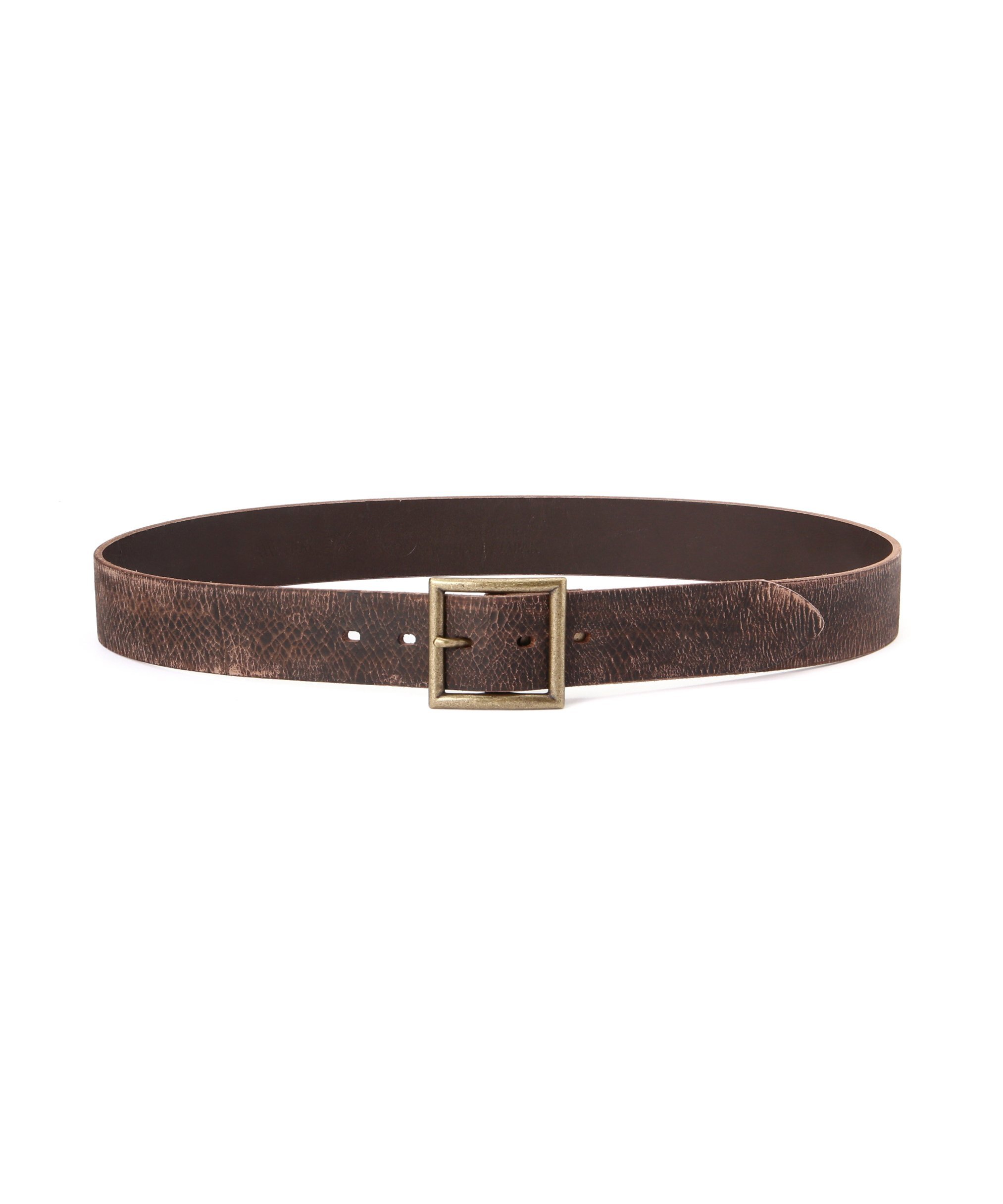 AVIREX（アヴィレックス）CRACK LEATHER BELT・アヴィレックスのレザーベルト・クラック加工したレザーを使用する事で程よいユーズド感を再現・シンプルなベルトなので様々なスタイリングが可能・素材は牛革を採用・2色展開・日本製...