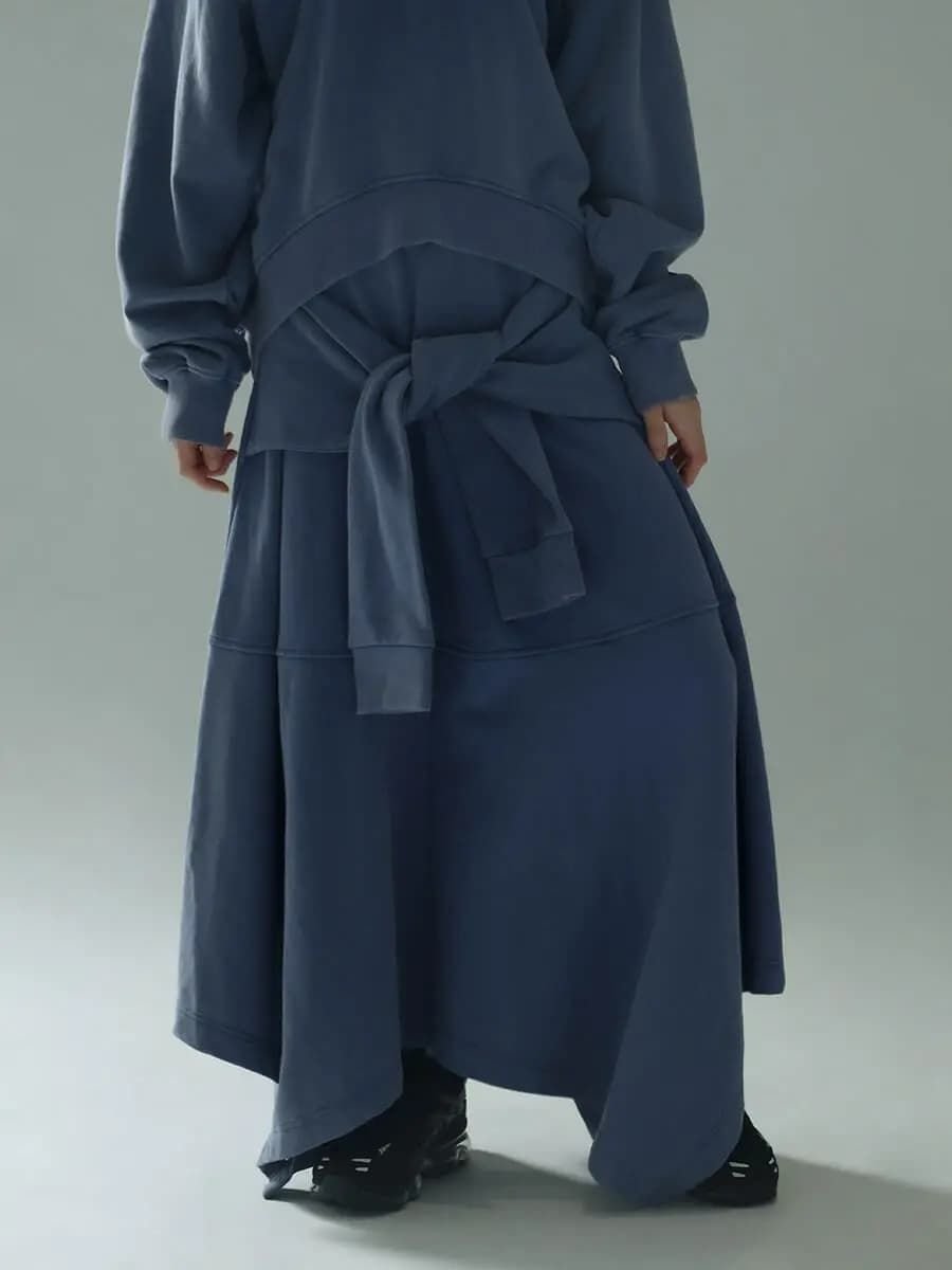 LASUD（ラシュッド）SHIRT-WRAP STYLE BLEACH SWEAT SKIRTmaterial：裏毛素材で優しい肌触りのスウェット生地を使用。ヴィンテージライクなブリーチ加工が魅力です。point：シャツを巻いたようなデザイ...