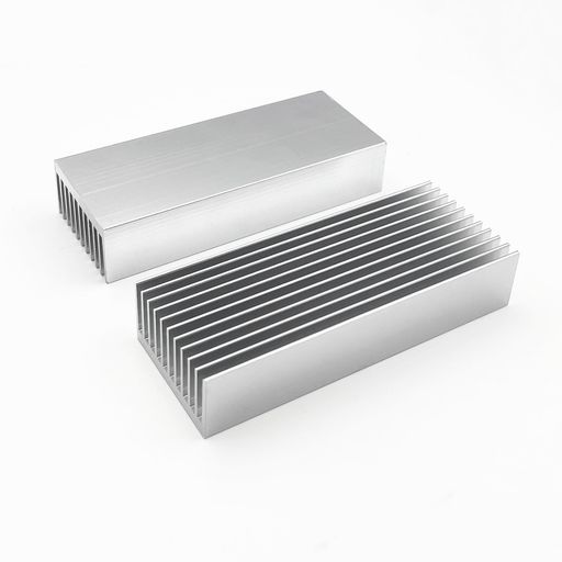 1.製品名:冷却11フィン;素材:アルミニウム 2.重量:101g、ベースボードの厚さ:4.2mm、ピンボードの厚さ:1.3mm(外側の2つのピンボードは1.8mm) 3.サイズ:100mmx40mmx20mm 4.コンピュータ、ハードディ...