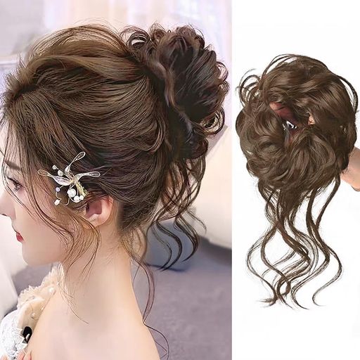 【規格】直径(約)13cm。カラー:ダークブラウン。写真と実物の色が、液晶と照明の具合によって若干異なる事があることをご了承ください。 【女性の憧れ!シンプルで快適】髪の毛はふんわりと自然な質感があり、本物の髪の毛のような質感があり、自分自...