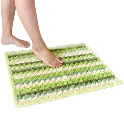 本体サイズ:約45x60x1.5cm 素材・材質:アクリル100%(特殊吸水素材) 原産国:中国 抗菌防臭加工 抗カビ加工(不織布) 裏面:すべり止め加工 ※お洗濯の際は洗濯ネットをご使用の上、洗濯機の取扱説明書をよくご確認ください