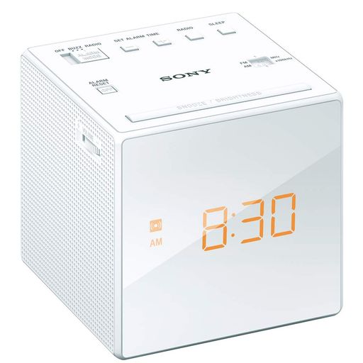 受信周波数FM:76MHz - 108MHz 受信周波数AM:531kHz - 1,620kHz スピーカー径:約6.6cm スピーカー出力(JEITA/DC):100mW 消費電力(約/W):5W 電源:家庭用電源