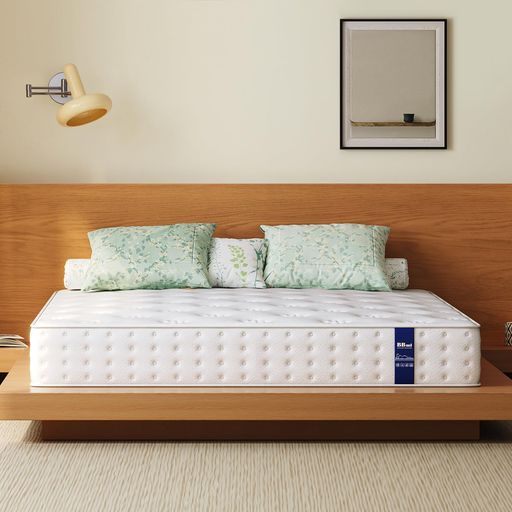 【寝返り0干渉】クイーンマットレスは、696個の高品質な独立したポケットコイルを平行に配置することで、それぞれのスプリングが身体の異なる部分を別々に支え、的確にサポートします。隣接するスプリングとの干渉を避けるこの構造により、パートナーが寝...