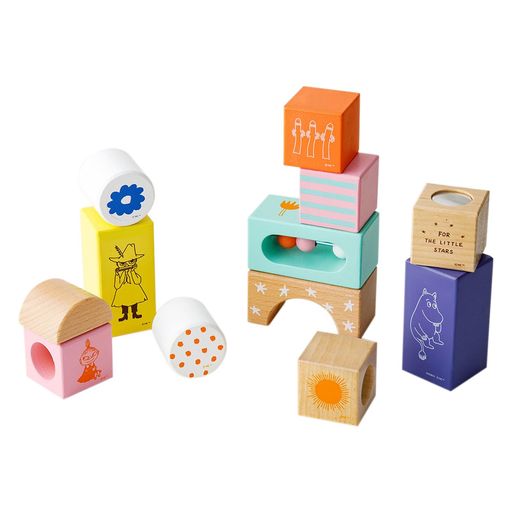 ムーミンのなかまたちと重ねて並べてつみ木遊び