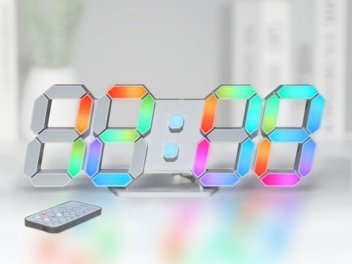 【9.7インチカラーLEDライトウォールクロック】この3DLED壁掛け時計は、7つの光の色から選択可能な変色LED時計であり、デスクスタンド付き、デスクやベッドサイドテーブルに置いて卓上時計として使える、このデジタル目覚まし時計は、リビング...