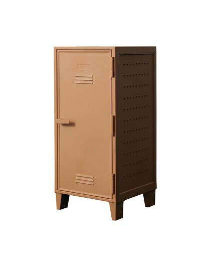 側面ペグボード仕様 お気に入りを飾ったり、よく使うものを掛けて取り出しやすく収納したり。 通気性も良く洋服などの収納にも便利 パッケージ重量: 5.37 kg 形: 長方形 素材: ポリプロピレン
