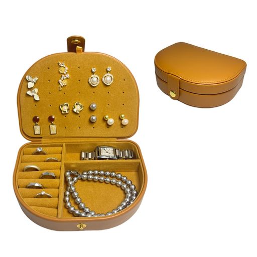 大容量収納:貝殻型の可愛らしいレトロデザインで人目を引きます。ピアス・リング・ネックレスなどをまとめて収納でき、最大20点ものジュエリーを効率よく整理できます 多機能設計:上部にピアス用の穴あきパネル、下部に仕切り付き収納スペースを備え、リ...