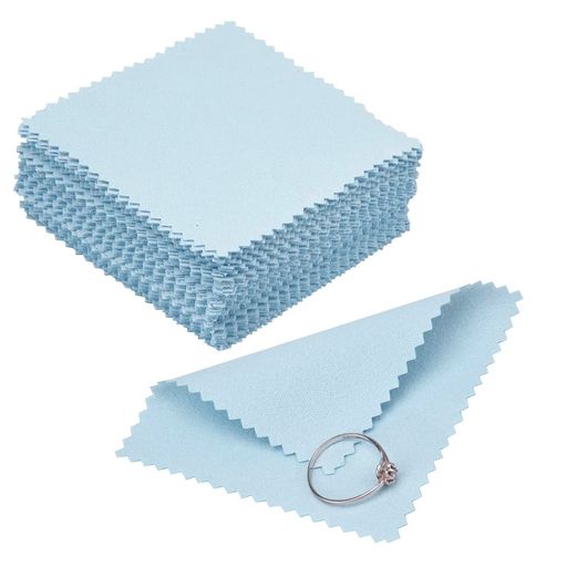 桜【シルバークロス仕様】磨きクロス(1枚)サイズ:8cm*8cm、約50枚入り、色:ライトブルー厚い銀みがきクロスです。 桜【軽量・携帯便利】8*8cmの長さと幅を採用され、軽量でポケット、財布、小銭袋、バックパック、メガネケースなどに折り...
