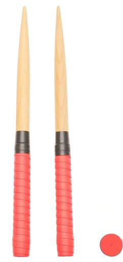 2本セットです。長さ38cm、直径2cm、重さ150g/本 軽量で子供でも叩きやすいサイズと軽さです。 天然木使用で、連打しやすい高反発性 ゲームセンターや家庭用ゲーム機など用のマイバチとしてご使用下さい。テープ1個付き 木の節などで一部黒...
