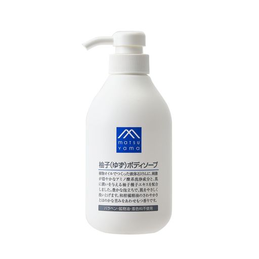 モイスチャライジング パーム核油とべに花油を釜でじっくりと焚いてつくった液体ストーンケンをベースに、刺激が穏やかなアミノ酸系洗浄成分と、肌を整える柚子種子エキスを配合しました。 豊かな泡立ちで、肌を優しく洗い上げます。 【香り】和柑橘のなか...