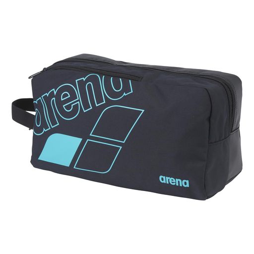 サイズ:フリーサイズ(W34xH18xD18cm) カラー:ブラックxエメラルド(BKEM) 「これ1つでプールに行ける」をコンセプトにした2ルーム仕様のバッグ 背面ルームがプルーフルームになっており、水着やセームなど濡れたものを収納可能 ...