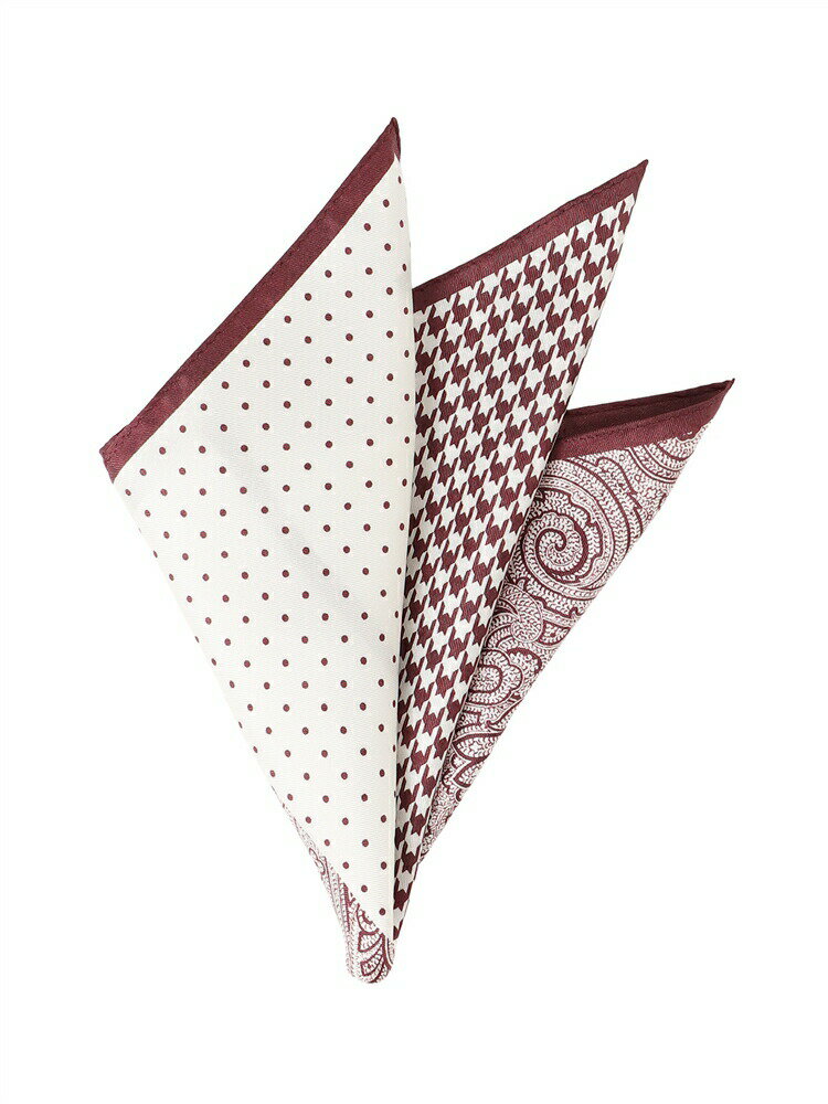 4つの柄を組み合わせたパネルデザインのポケットチーフ。挿し方を変えるだけで柄の出方の違いを楽しむことができ、飽きずに愛用できます。・上品な光沢と滑らかなタッチが特徴のシルク100％素材・無地、ペイズリー、ドット、千鳥柄を組み合わせたパネルデ...