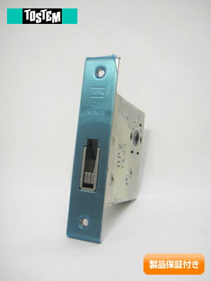 TOSTEM 錠ケース QDD-835【BS64mm】 商品ご購入前に、必ず、寸法図等の画像と既設ケース形状を比較してご確認下さい。 商品スペック 型番 QDD-835 主な使用ドア TOSTEM 各種玄関ドア バックセット(BS) 64m...