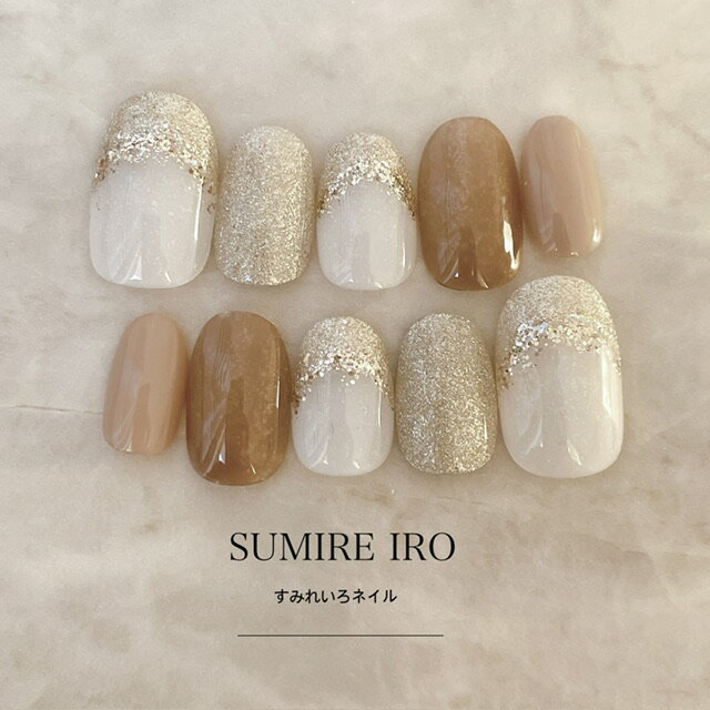 サイズオーダー商品でぴったりネイル アクセサリー感覚で取り外し 使い捨てじゃない！繰り返し何度も使える！ ※使用状況により使用可能回数には個人差があります。 ■商品内容 　　・手の爪のチップ10枚セット 　　・両面テープ1回分 　　・チップ...